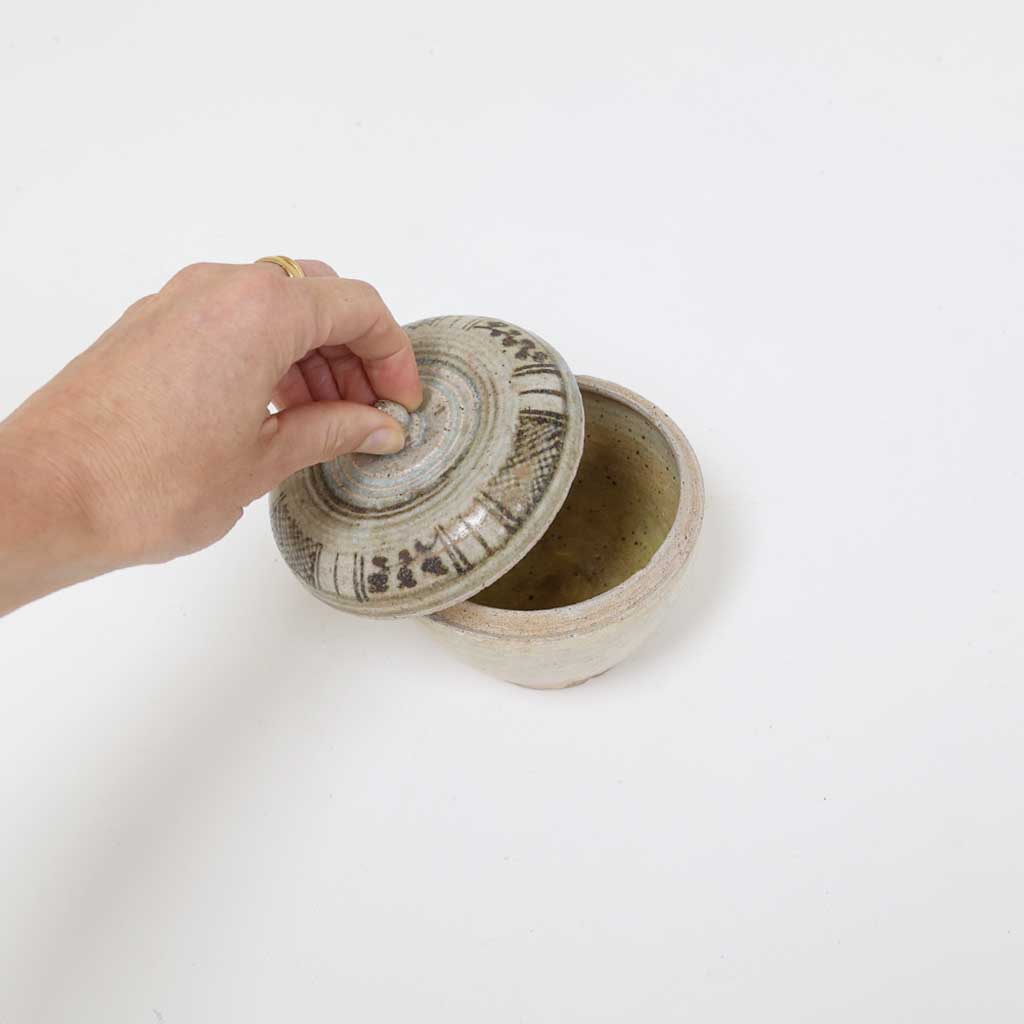 Ceramic Salt Pot – Madisons